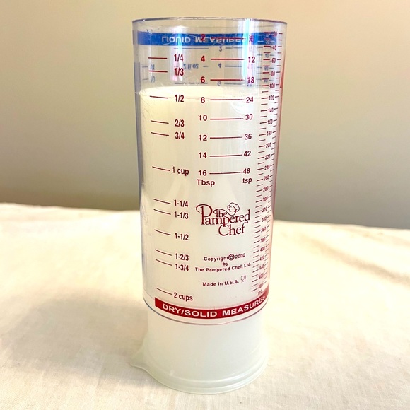 The Pampered Chef | Kitchen | Vintage 200 The Pampered Chef Measure All ...